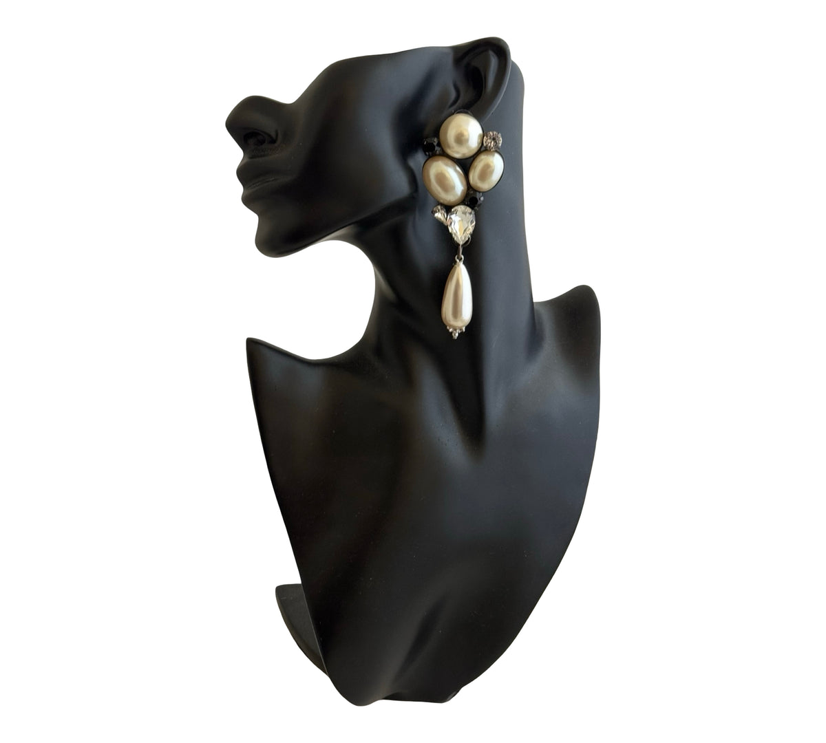 SACRED HEART CLUSTER PEARL EARRINGS – HOUSE OF EMMANUELE