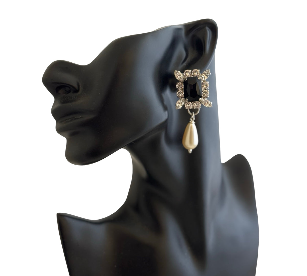 DYNASTY JET EVE & PEARL DROP EARRINGS – HOUSE OF EMMANUELE