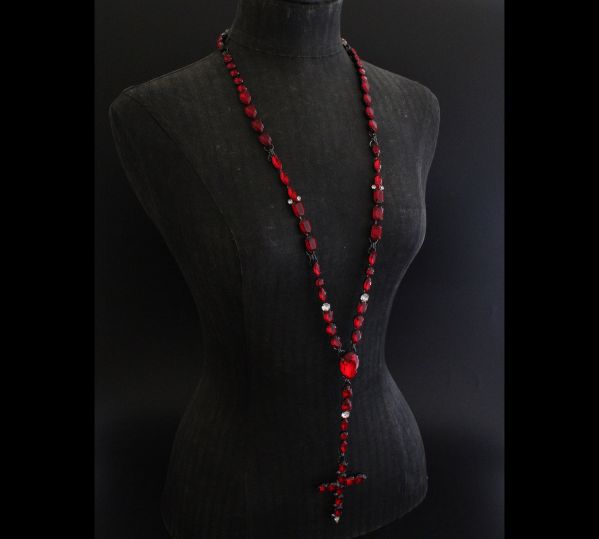 La Croix Dynasty Ruby Crucifix Rosary – HOUSE OF EMMANUELE